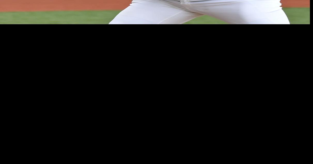 Six months after injury, Saul Garza to catch his first game for LSU ...