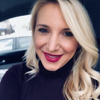 Teacher of the Week Jessica Barraza helping families learn new language ...