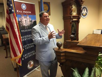 Candidates pull fast one and talk about the job they seek | Mark ...