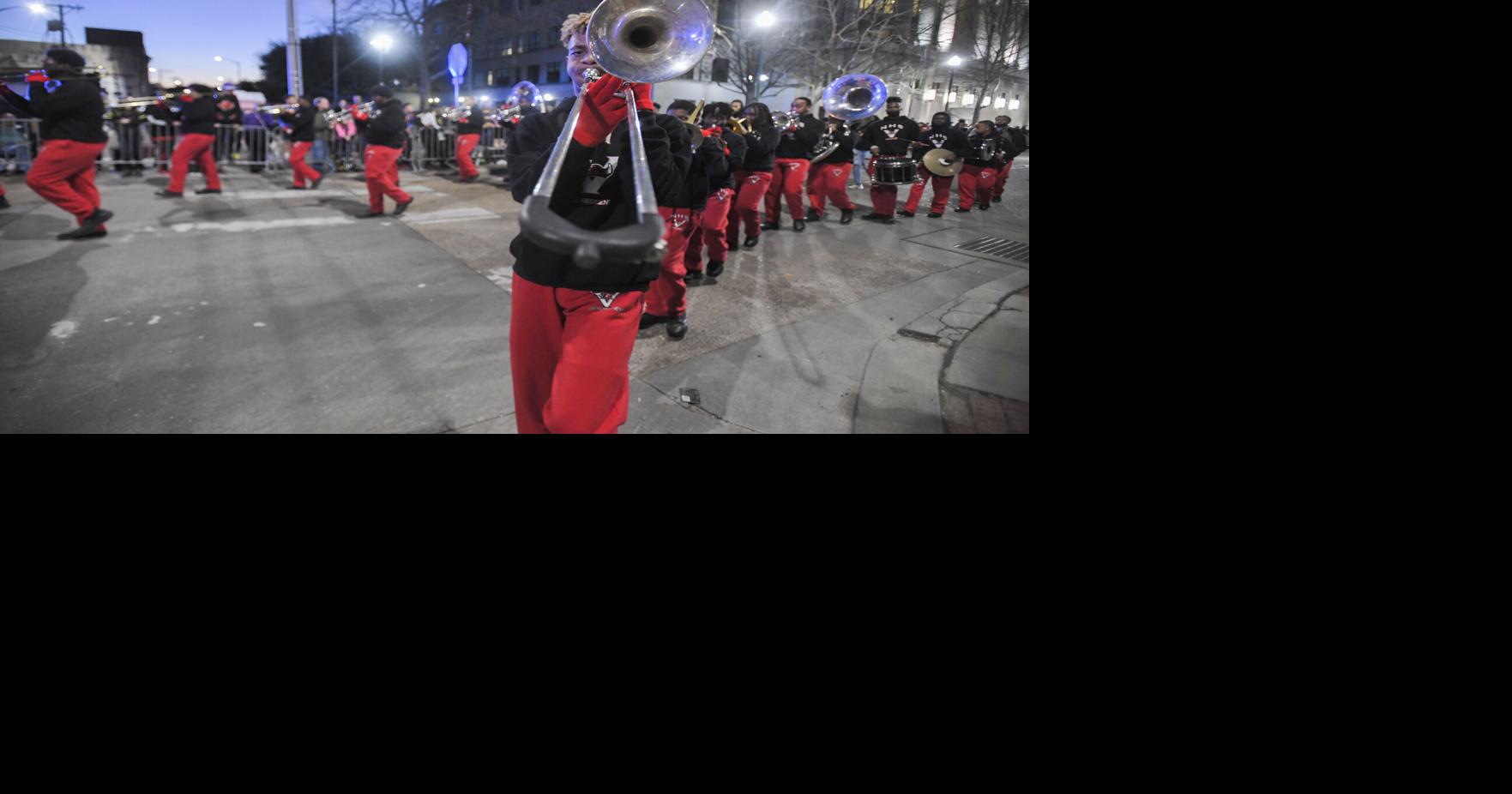 Photos: Queens Parade rolls through Lafayette Monday night | Photos ...