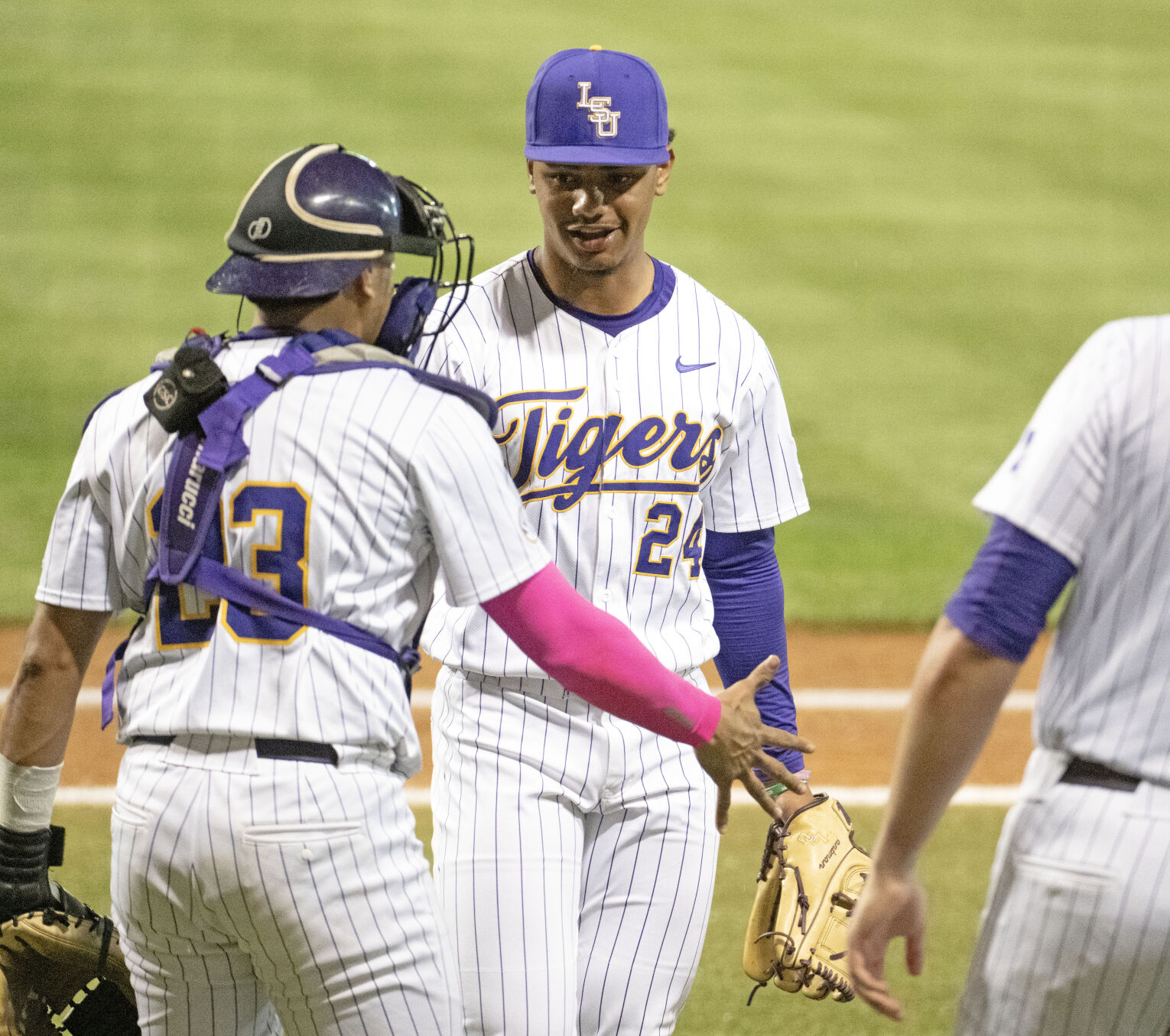 LSU basebal beats Mississippi State, Saturday pitcher's duel | LSU ...
