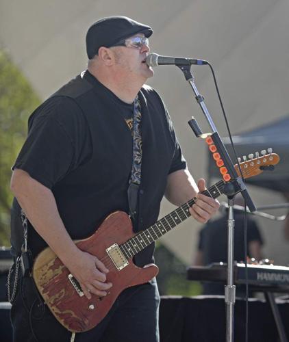 Lots of dancing, grooving as Chris LeBlanc and Friends open first ...