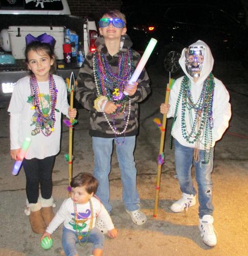 Colorful floats roll in Krewe of Omega's parade | Livingston/Tangipahoa ...