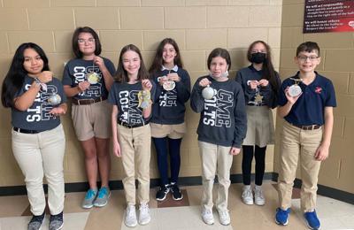 Copper Mill Elementary art students provided ornaments for Governor's ...