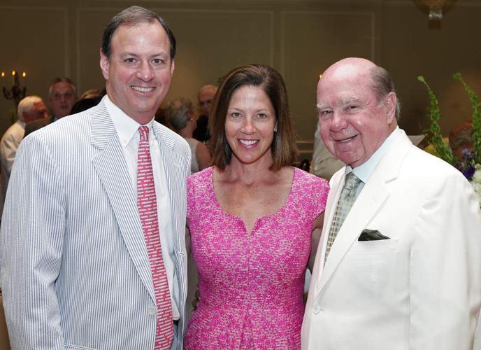 Nell Nolan: Twilight Touts | Nell Nolan | theadvocate.com