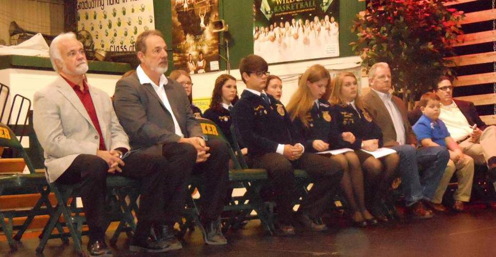 Walker High tribute to veterans focuses on the value of service ...