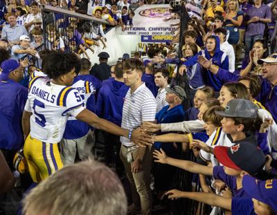 LSU football fans shouldn't boo Army when it takes field | LSU ...