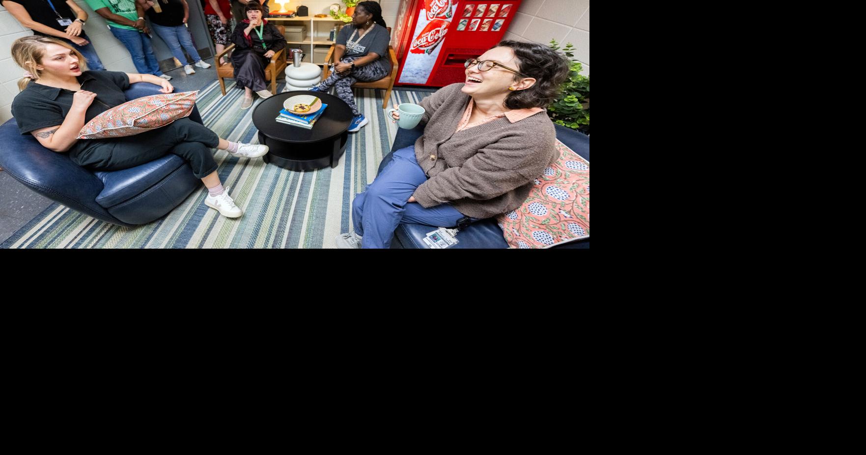 Myrtle Place faculty surprised with teachers lounge | Photos ...