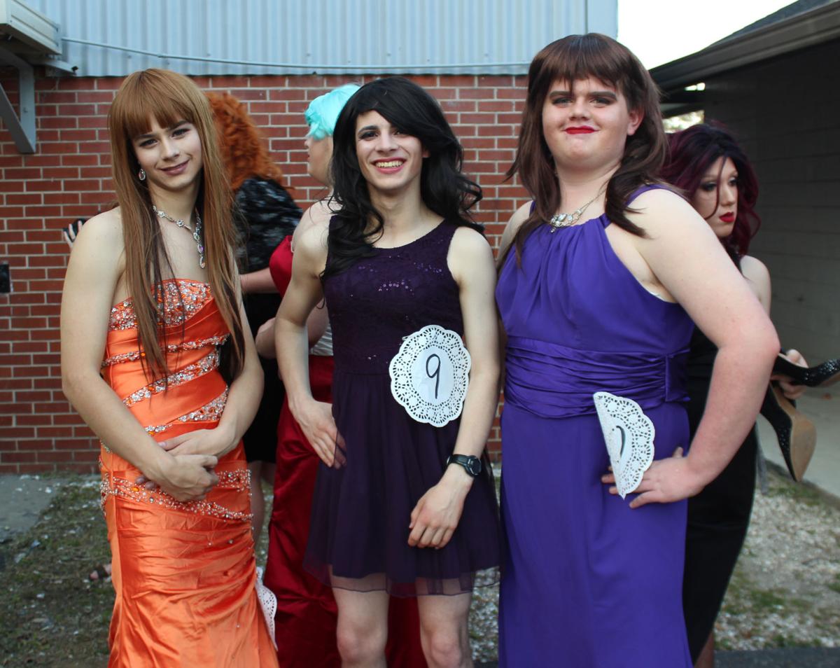 Hunks in Heels: DSHS Womanless Pageant benefits Project Graduation ...