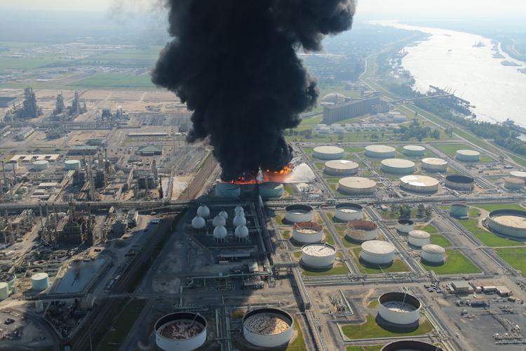 After tank fires in 2023, EPA finds safety flaws at Marathon | Business ...