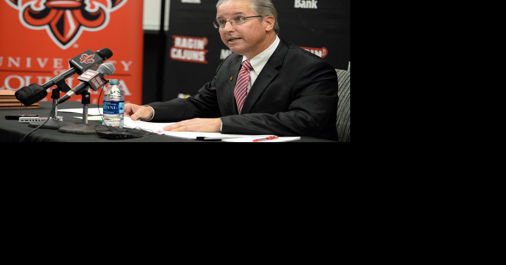 UL-Lafayette athletic director Scott Farmer resigns; president Joseph Savoie discusses the ...