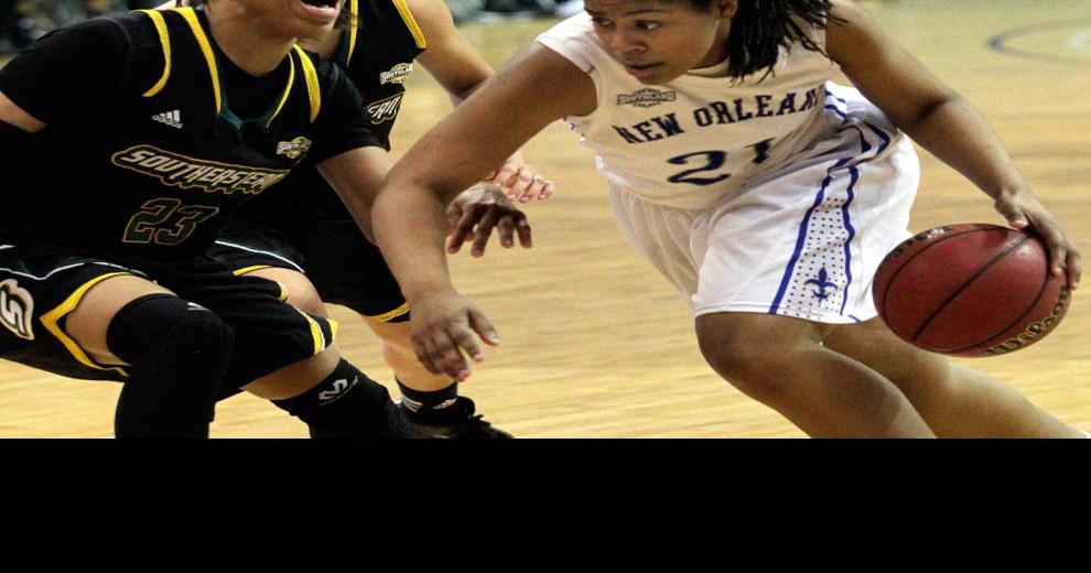 Randi Brown will be the anchor for UNO women's basketball | Sports ...