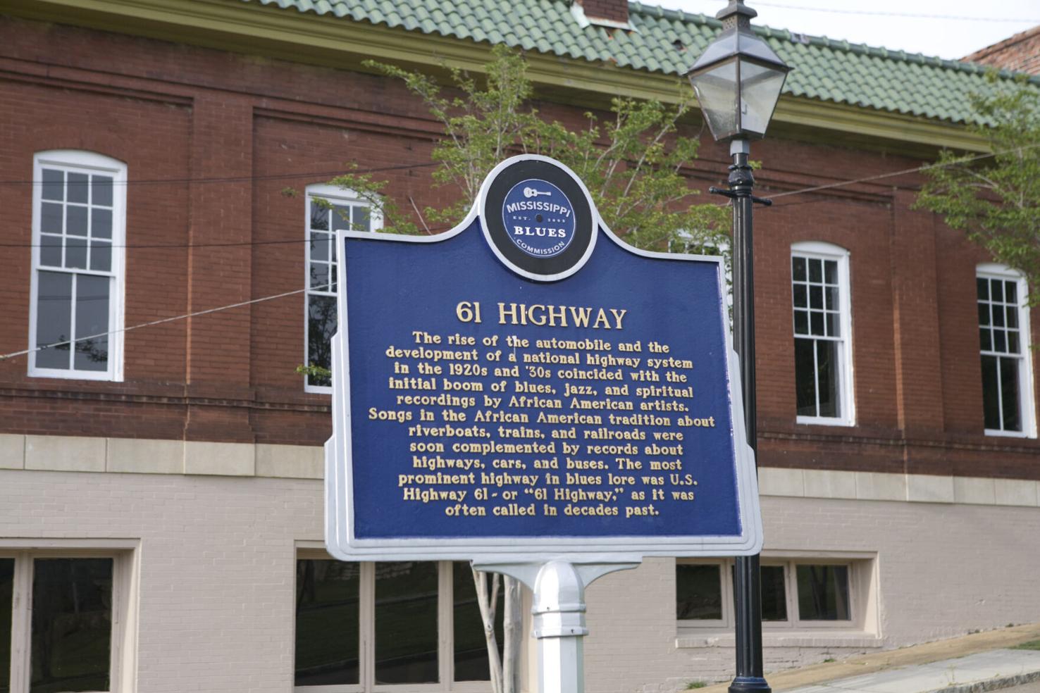 Along the Blues Highway: A drive-thru history lesson on the Mississippi ...