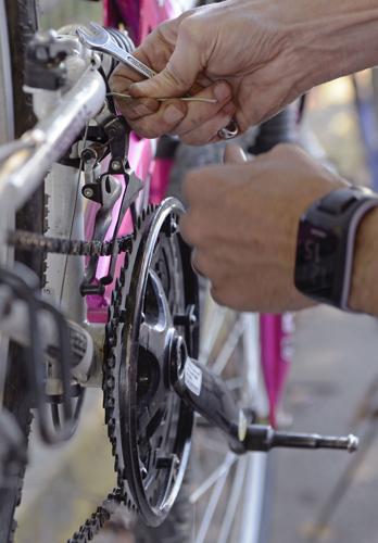 Open Air Bike Repair provides free services for broken bikes | Mid City ...