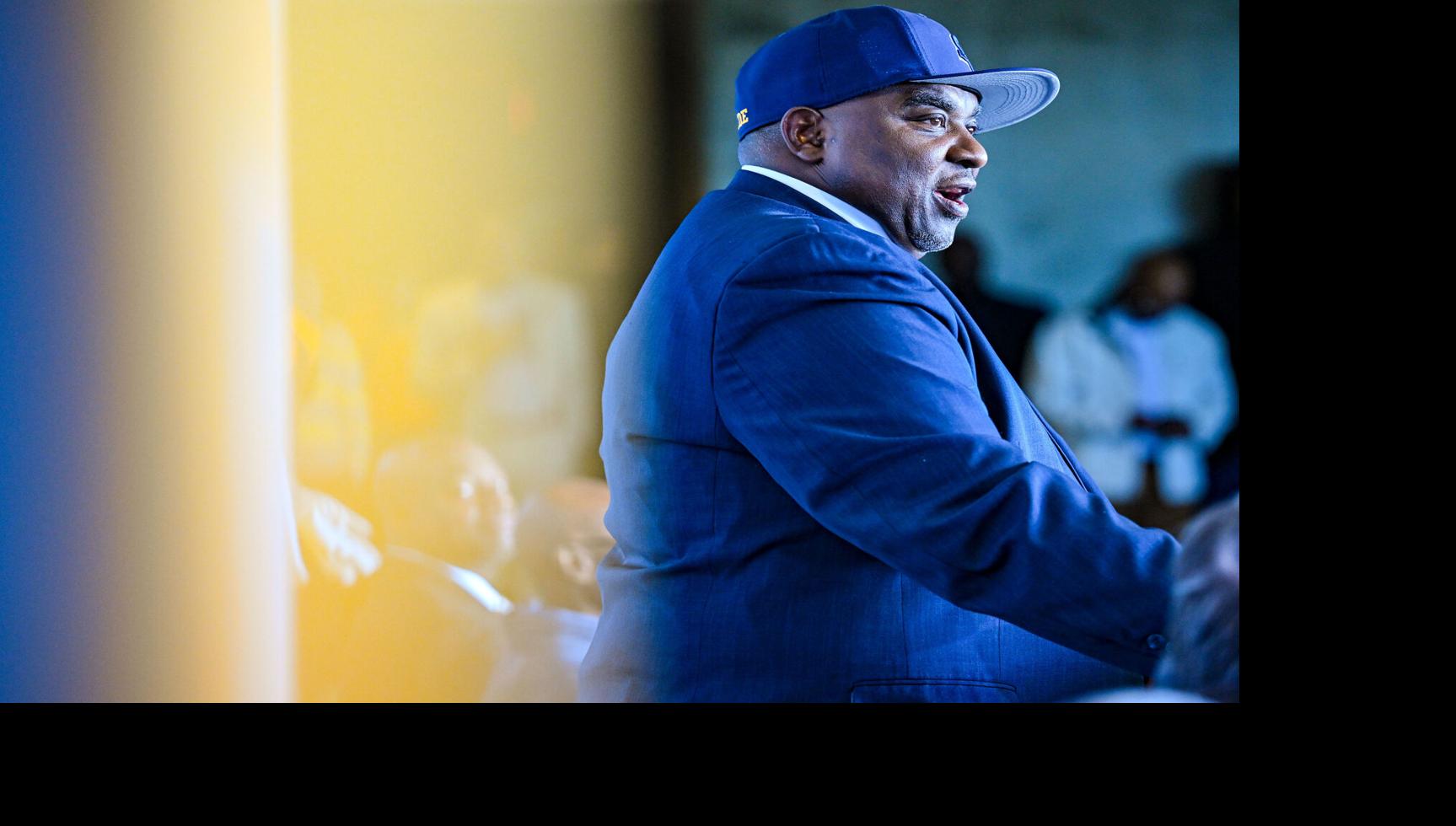 Southern coach Terrence Graves makes early signing plans | Southern ...