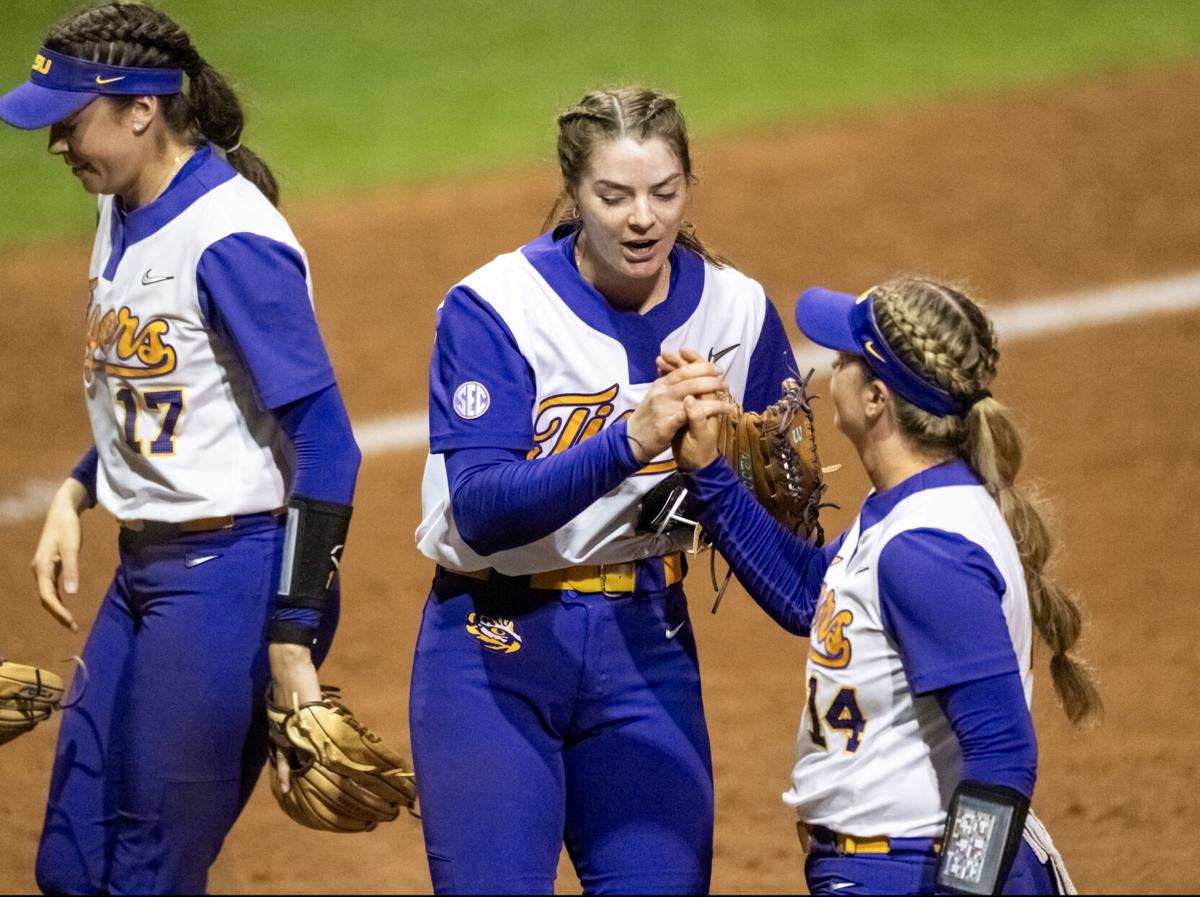 Photos: LSU Walks-off Boise State in 10 Innings | Baton Rouge ...