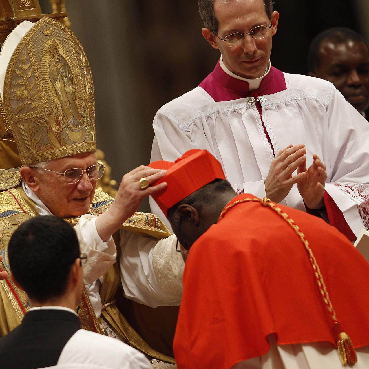 cardinal in medieval times