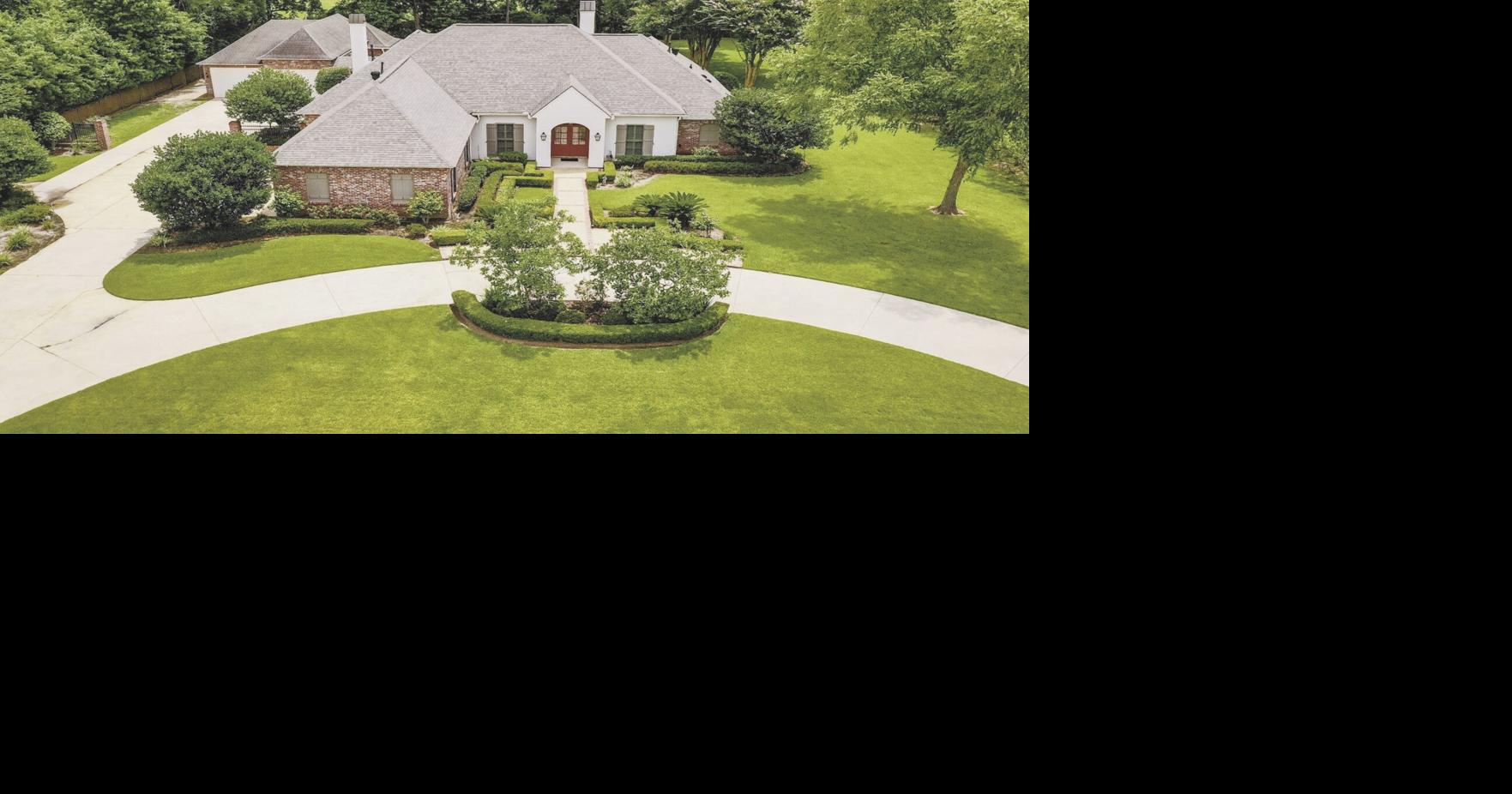 Exclusively St. Andrews - 18588 St. Andrews Court East | Real Estate ...