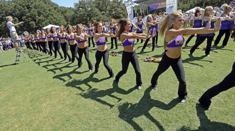 Photos: LSU Fall Fest brings students, staff, faculty together with ...