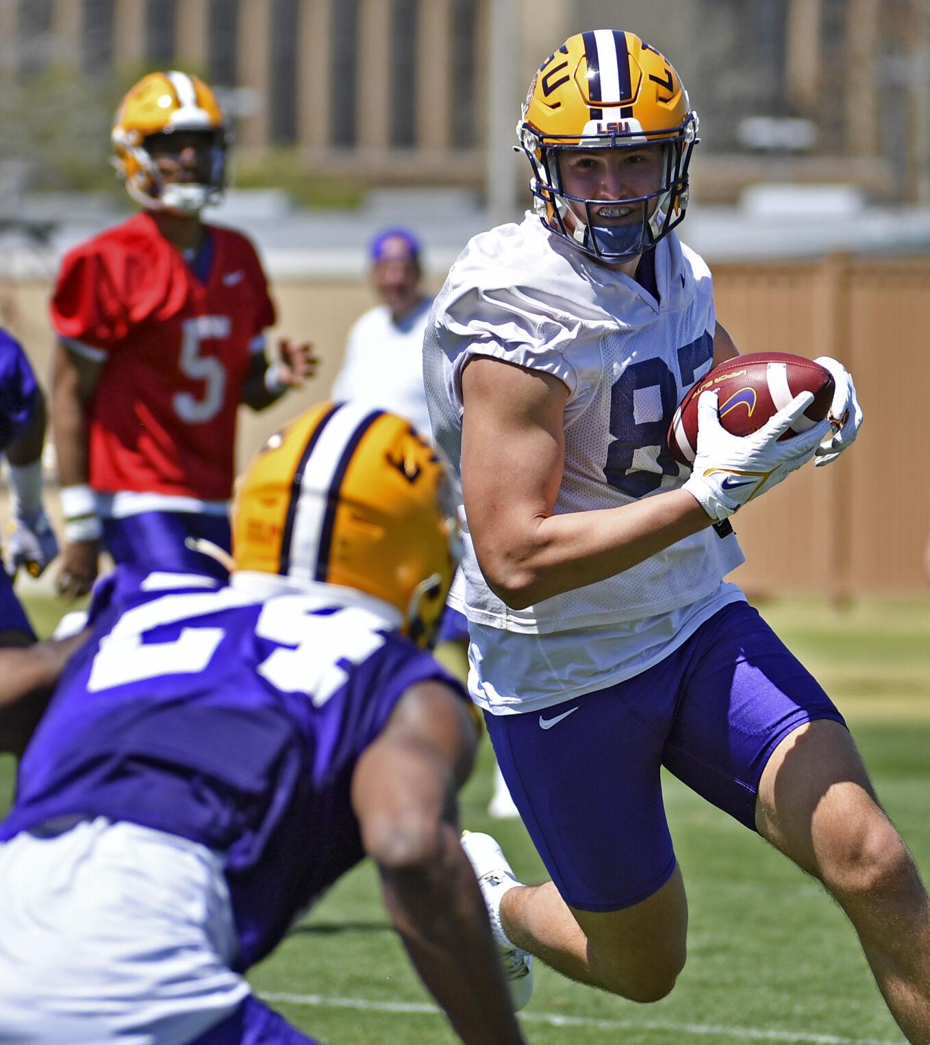 Behind LSU's plan to identify 'a huge piece of the puzzle' at tight end ...