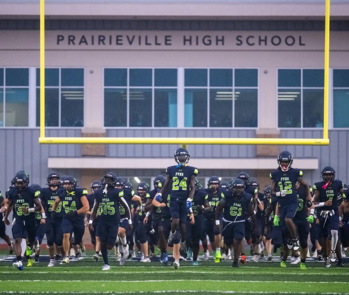 Photos: Prairieville Hurricanes storm past Thrive Academy in historic ...