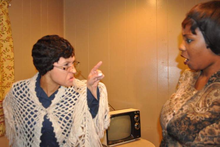 UpStage actresses think old thoughts for ‘It’s a Life’ Age-old dilemma ...