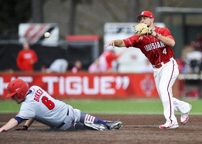 Rolling Ragin’ Cajuns get a boost from star shortstop Blake Trahan, who ...