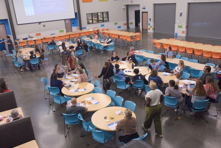 Families say no proposed Comeaux, Duson Elementary closure | Education ...