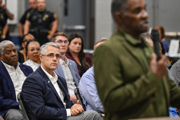 Ascension LDEQ hearing for CF Industries sees few officials ...