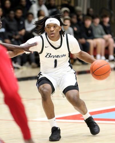 Zachary boys basketball protects top ranking with victory | High School ...