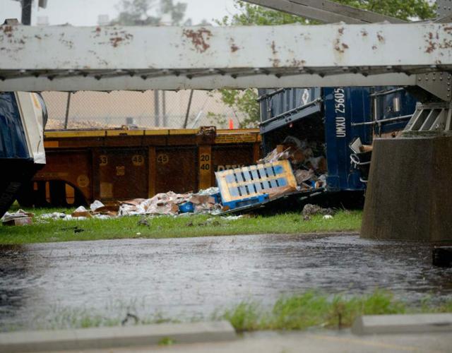 Video shows train cars blown off elevated New Orleans track by storm ...