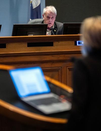 Limits on public speaking time rejected by Lafayette Council | News ...