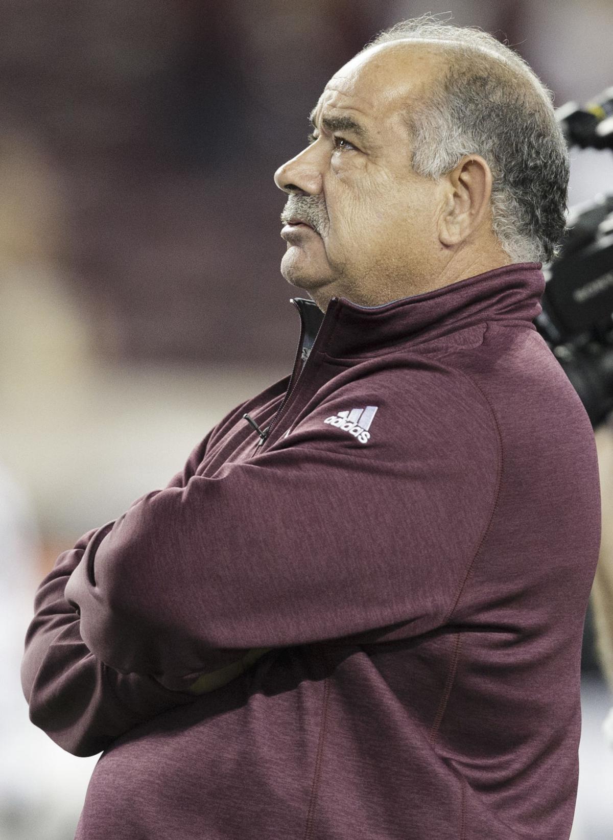 Remember me? Arkansas counting on ex-LSU coordinator John Chavis to ...