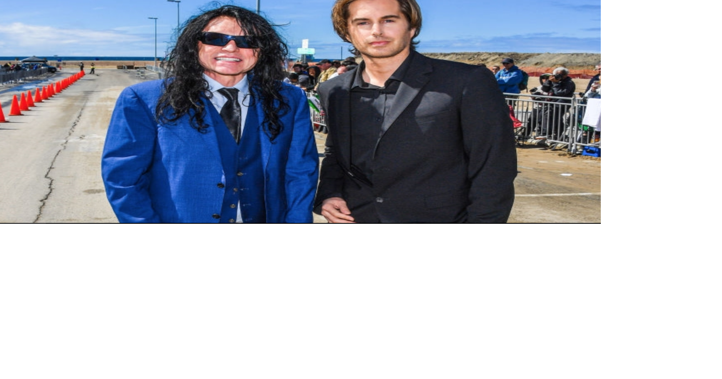 'The Disaster Artist' author Greg Sestero will host 'The Room ...