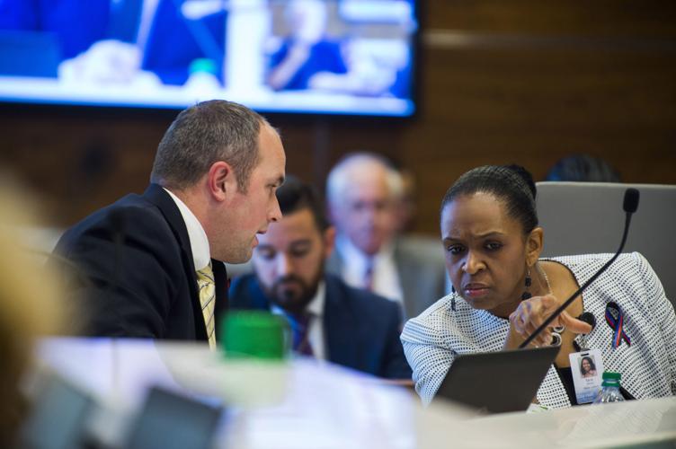 Irked by illegal roadside signs, Baton Rouge Metro Council going after ...