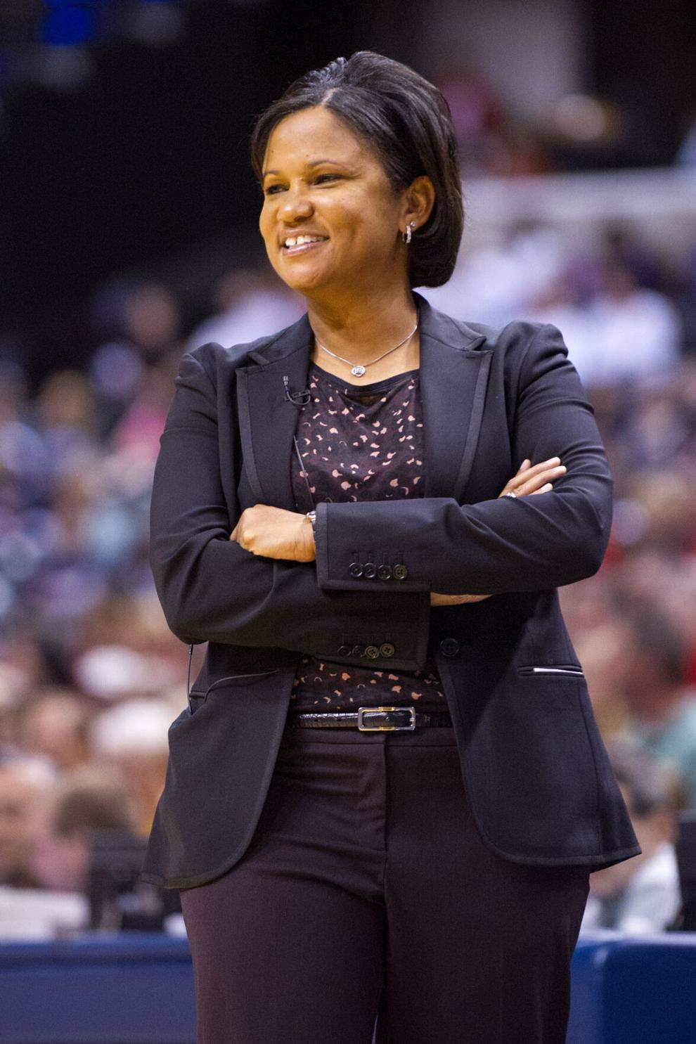 Pokey Chatman enjoys turn as LHSCA basketball speaker, says the timing ...