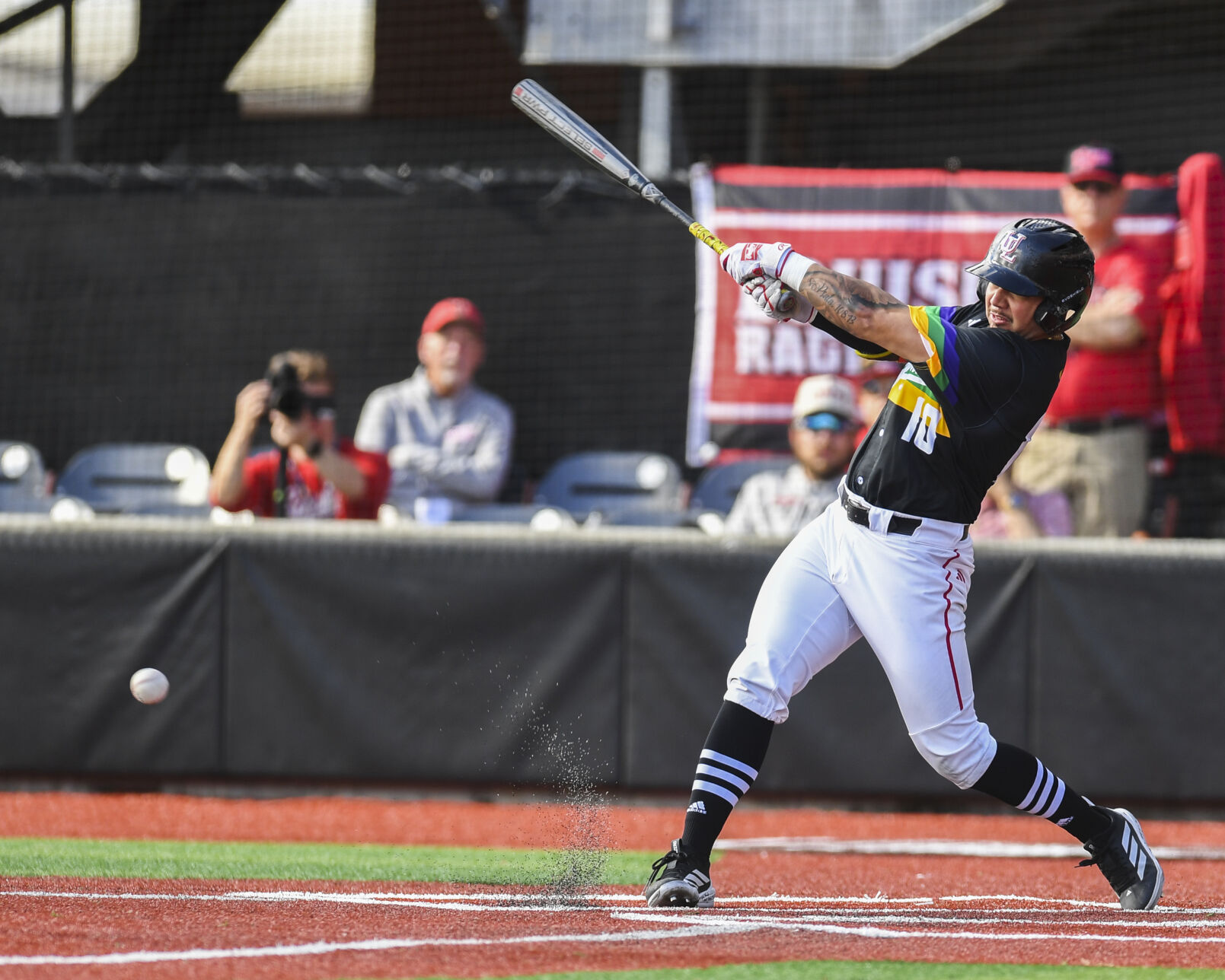 JR Tollett's pitching and good situational hitting carry UL | UL Ragin ...