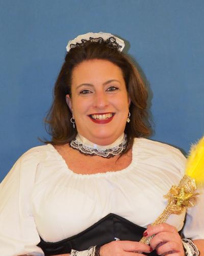 Tucks tantalizes with '50 Shades of Gold' gala | Entertainment Life ...