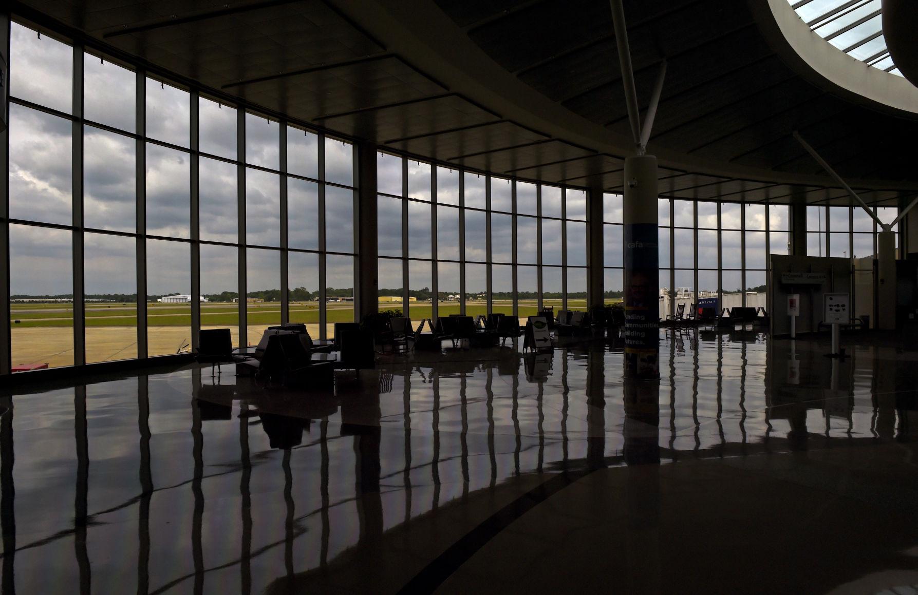 Photos: A look inside Baton Rouge Metro Airport Friday afternoon during ...