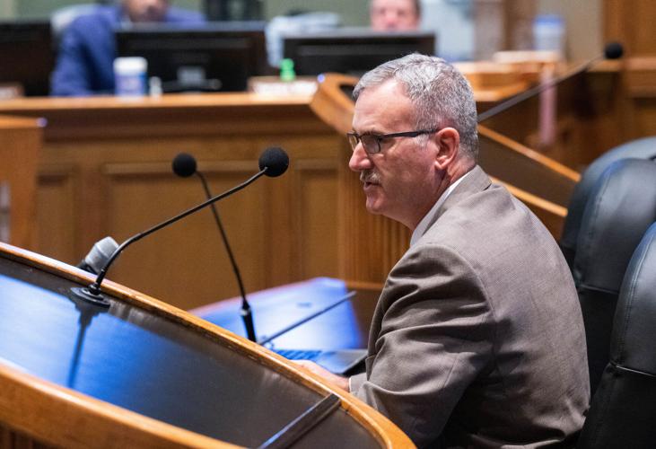 Fired Lafayette Sgt. Wayne Griffin reinstated to force, board votes ...