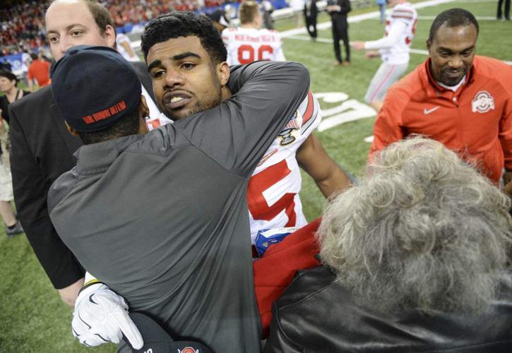Ohio State running back Ezekiel Elliott keeps wheels churning toward ...