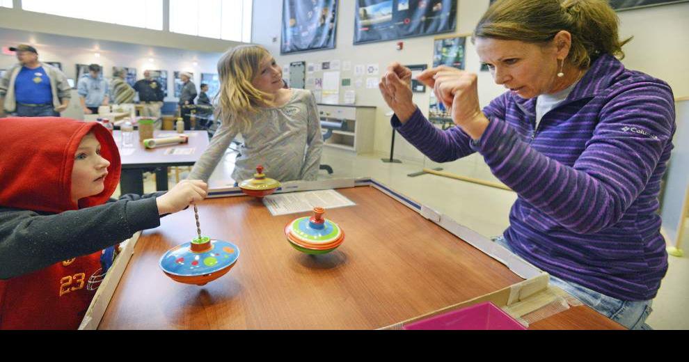 Outlying area calendar for Dec. 18-24, 2015 | Entertainment/Life ...