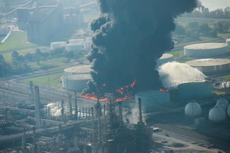 After tank fires in 2023, EPA finds safety flaws at Marathon | Business ...