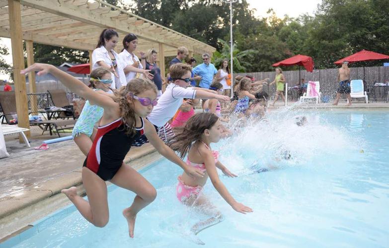 Photo gallery for Jefferson Terrace Jetstream swim team party ...