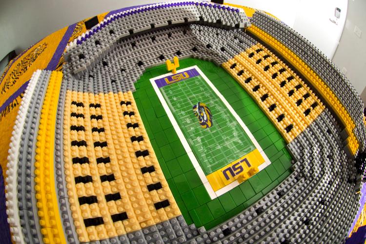Meet Evan Saacks: After 3,185 pieces, this LSU student's model Tiger ...