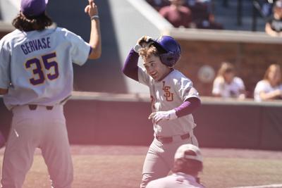LSU completes its first SEC sweep of season as true freshmen make ...
