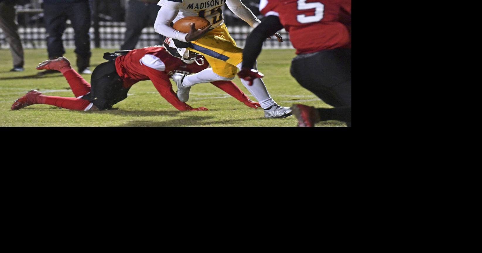 Zeon Chriss' evolution as a quarterback, leader key part of Madison ...