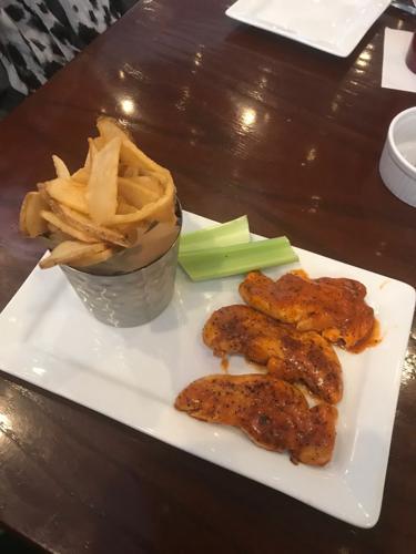 Restaurant review: Baton Rouge wingery Just Wingin' It steps it up a ...
