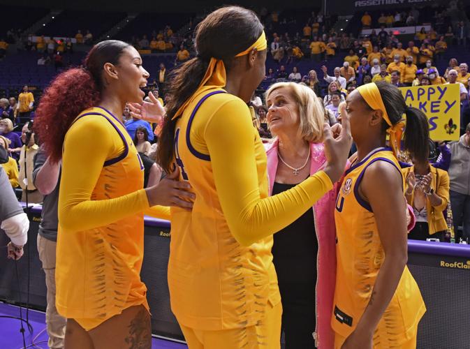 LSU transfer Autumn Newby's decision to join best friend Khayla Pointer ...