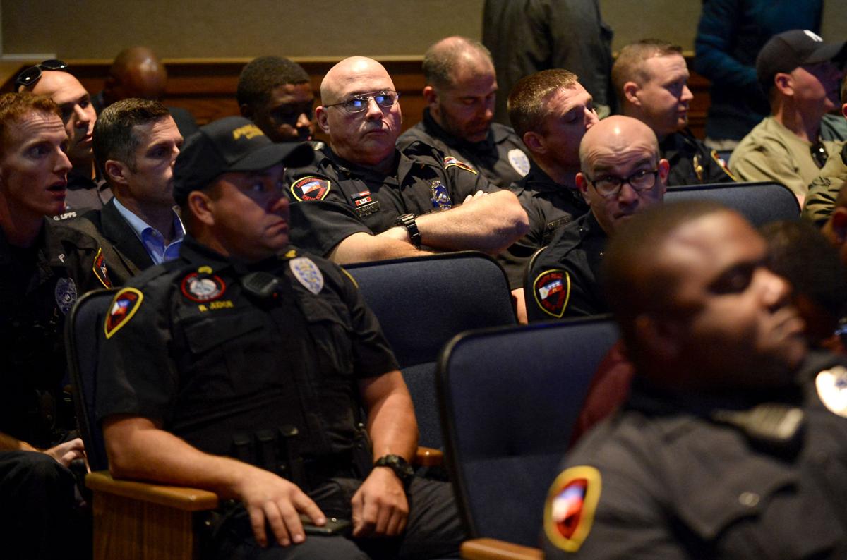 Lafayette police pay raise approved, starting salary upped to $40,000 ...